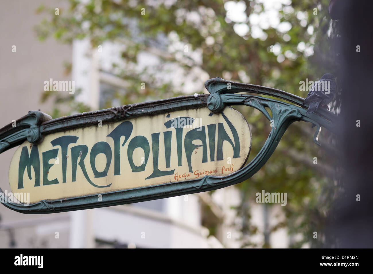Green metro sign in Paris France Stock Photo - Alamy