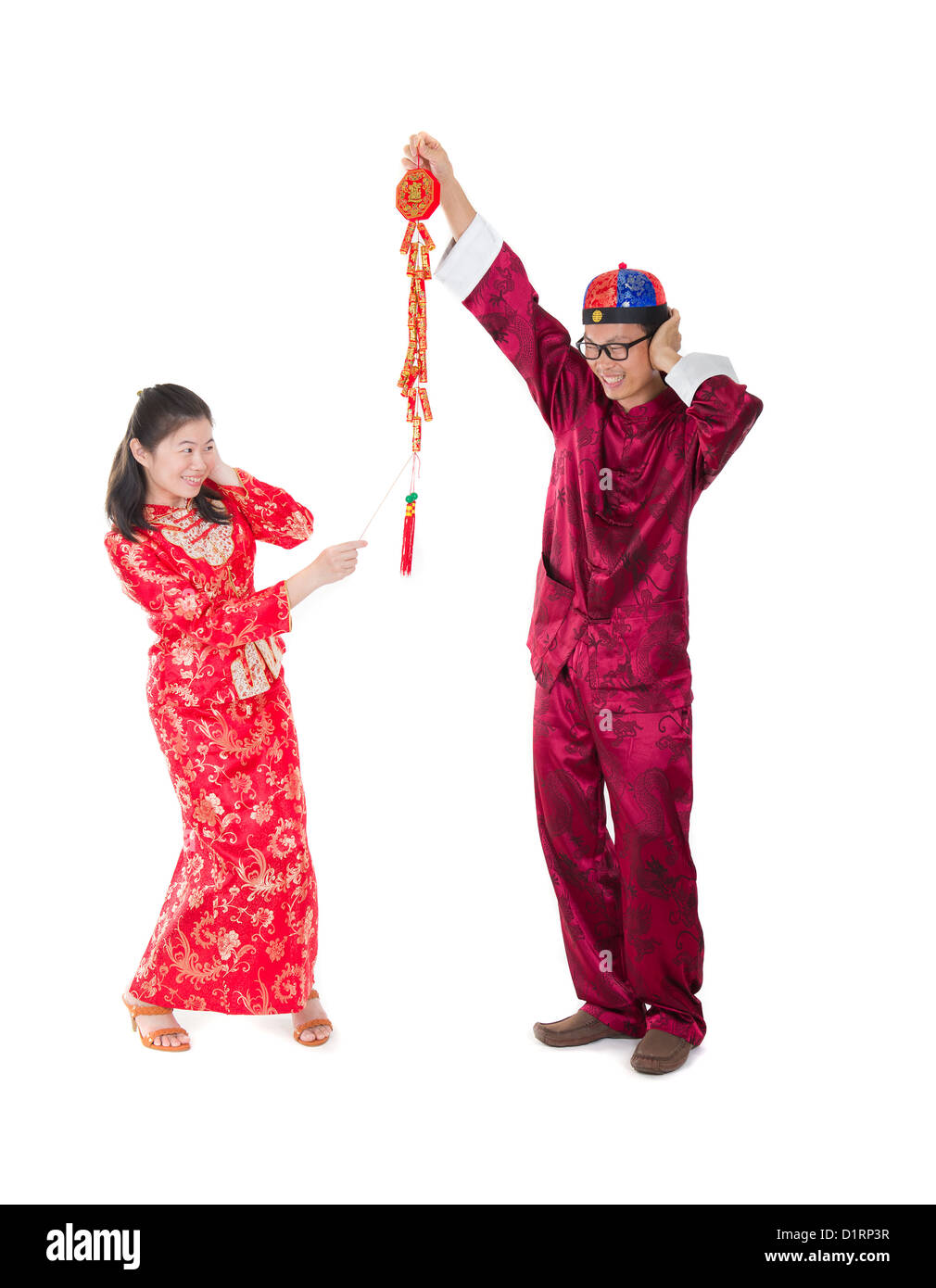 chinese new year family playing fire crackers Stock Photo - Alamy