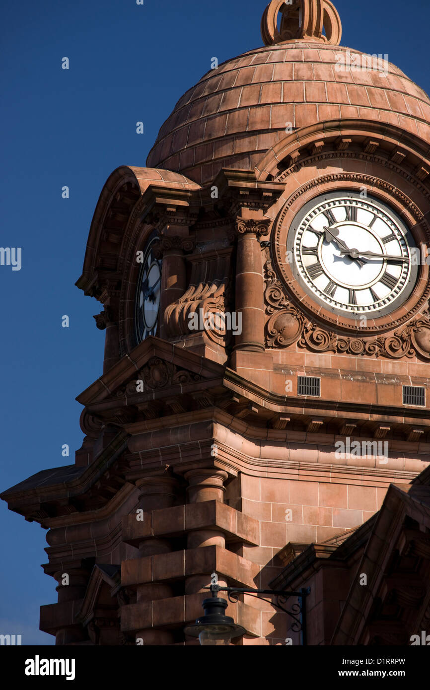 Nottingham station clock tower hi-res stock photography and images - Alamy