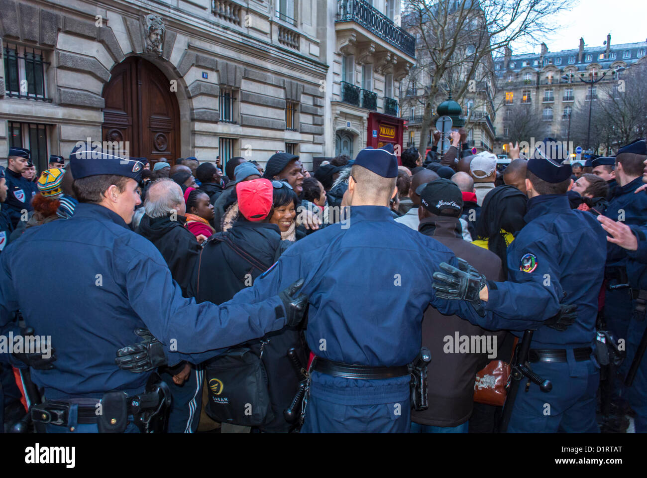 Paris, France, Paris Police Blocking Migrants, Aliens Without Papers ...