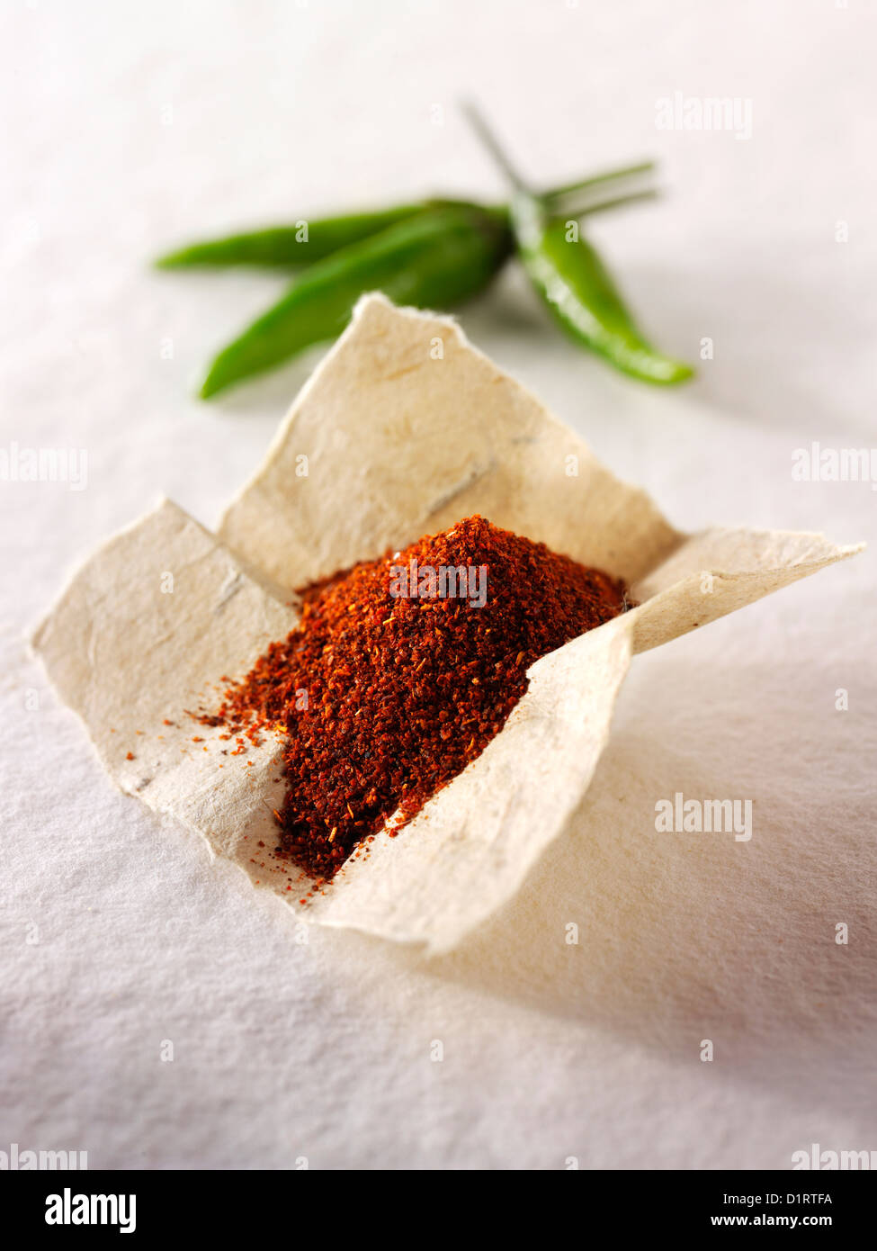 Ground & fresh chilli Stock Photo - Alamy