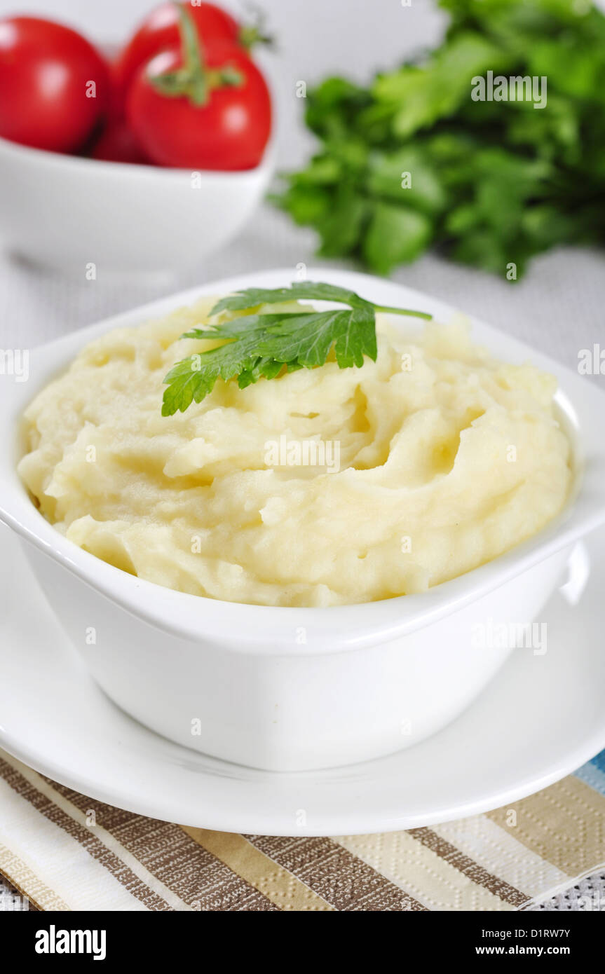 Mashed tomatoes hi-res stock photography and images - Alamy