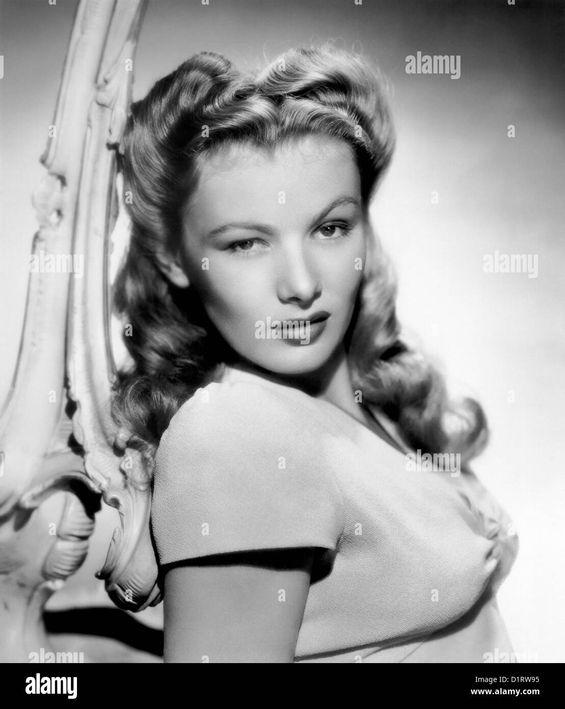 Veronica lake hi-res stock photography and images - Alamy