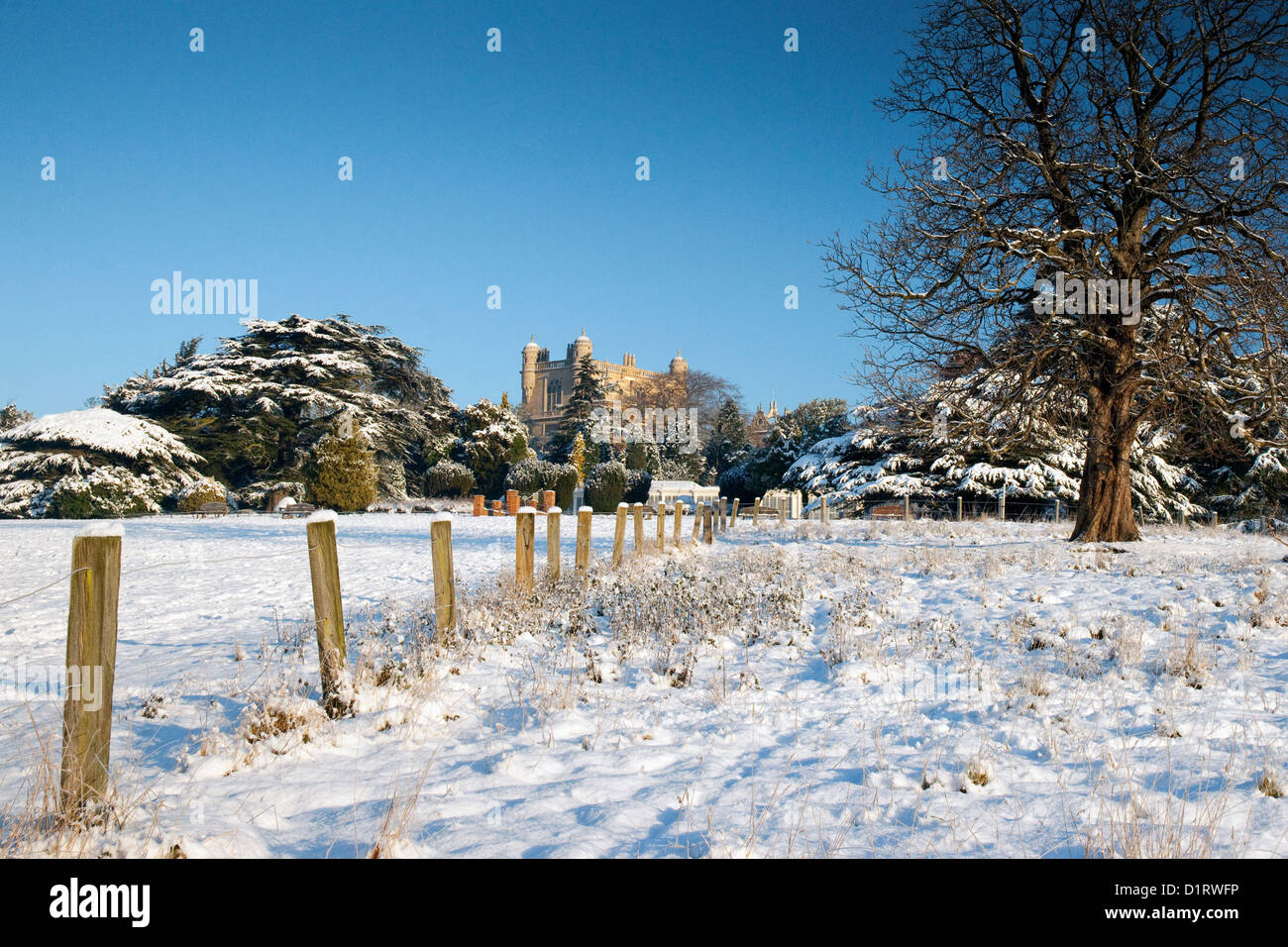 Wollaton Hall, Nottingham in the Snow Stock Photo - Alamy