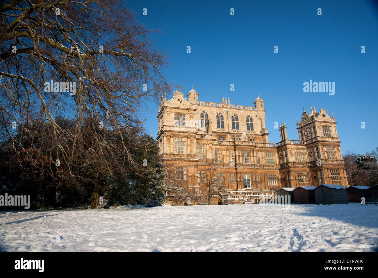 Wollaton Hall, Nottingham in the Snow Stock Photo - Alamy