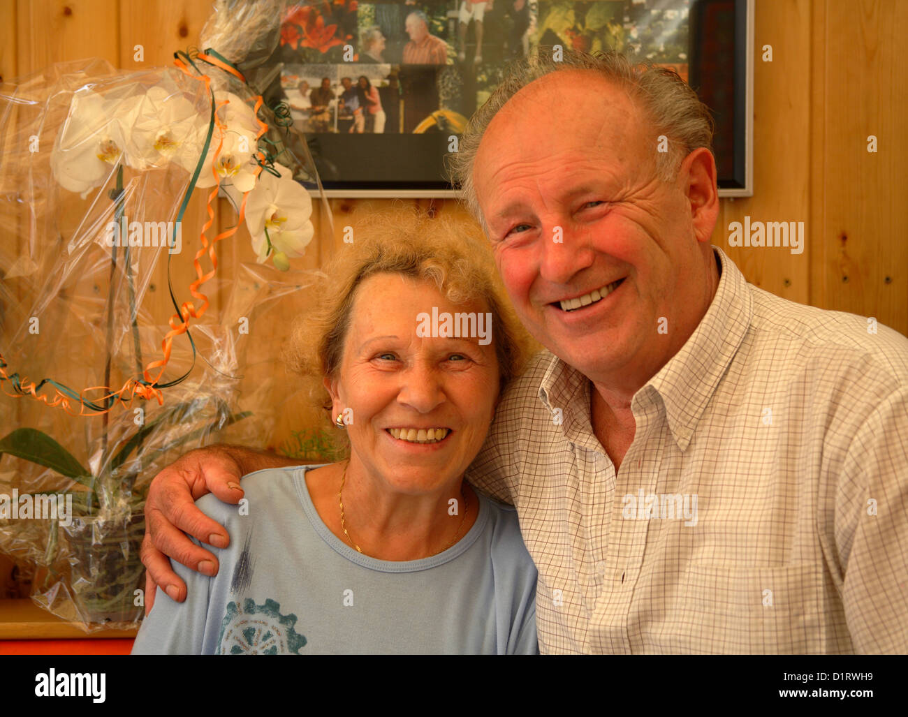 Retired old german couple hi-res stock photography and images - Alamy