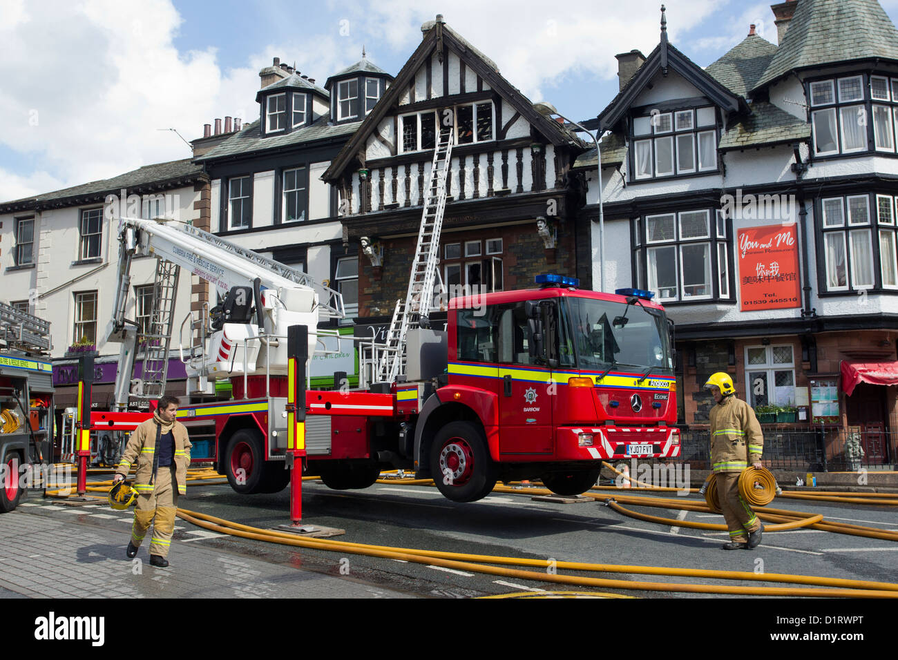 Bronto skylift truck mounted platforms hi-res stock photography and ...
