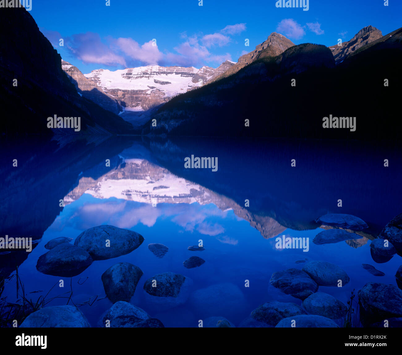 Lake Louise and Victoria Glacier, Banff National Park, Alberta, Canada ...