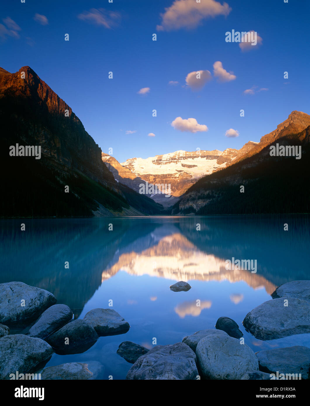 Lake Louise and Victoria Glacier, Banff National Park, Alberta, Canada ...