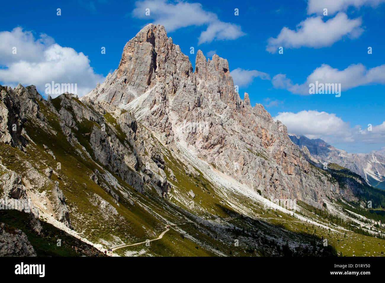 The Croda da Lago from Becco di Mezzodý, Dolomiti d'Ampezzo, Veneto ...