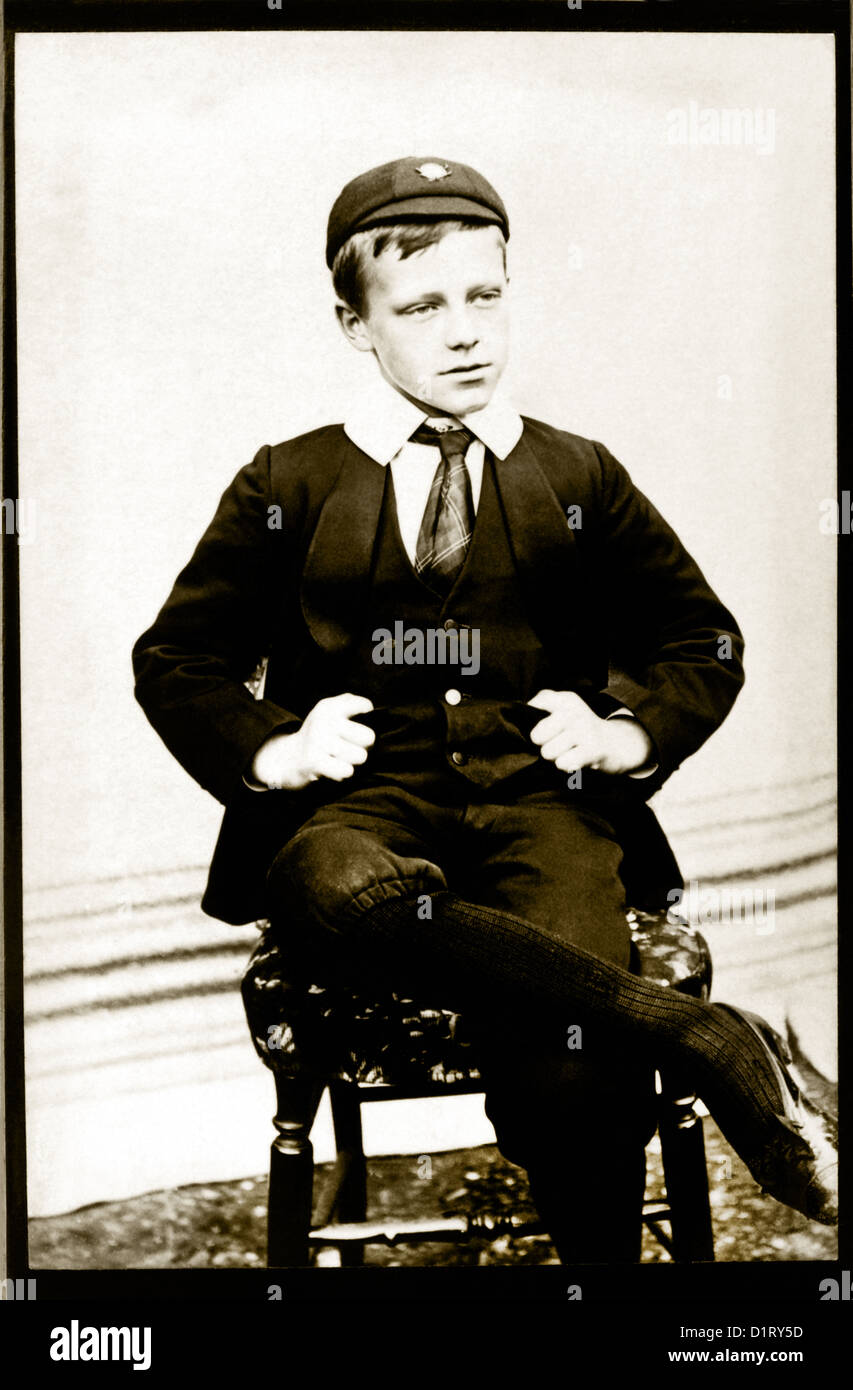 Victorian boy hi-res stock photography and images - Alamy