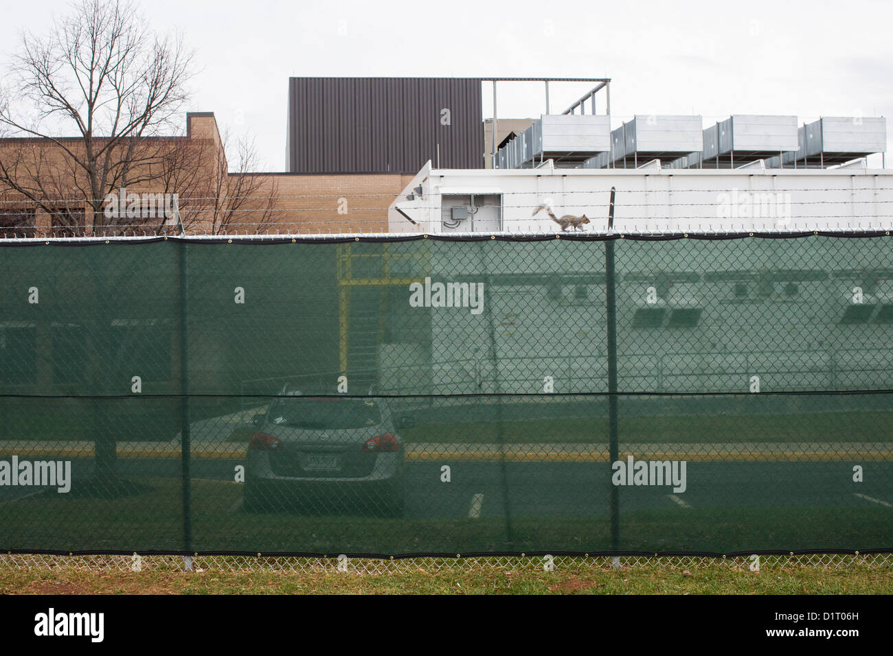 Amazon web services data center hi-res stock photography and images - Alamy