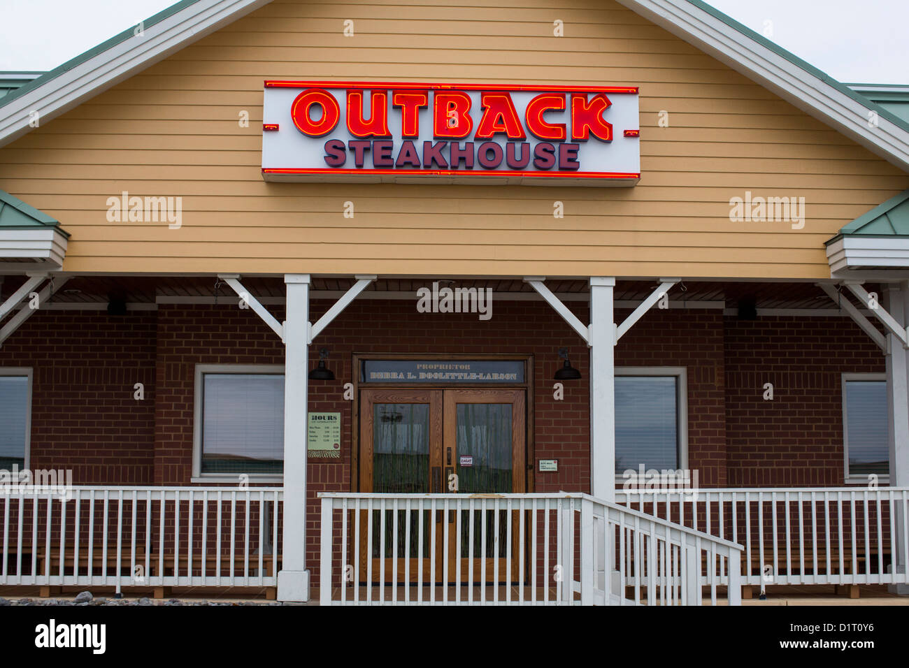 An Outback Steakhouse casual dining chain restaurant Stock Photo - Alamy