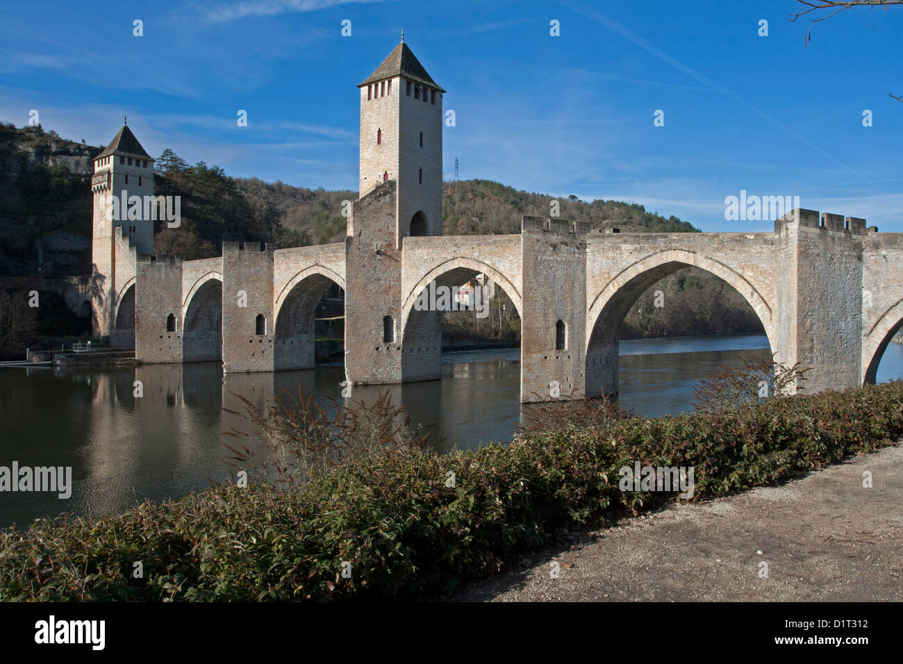 Shot of the medieval Pont Valentre, Cahors, France Stock Photo - Alamy