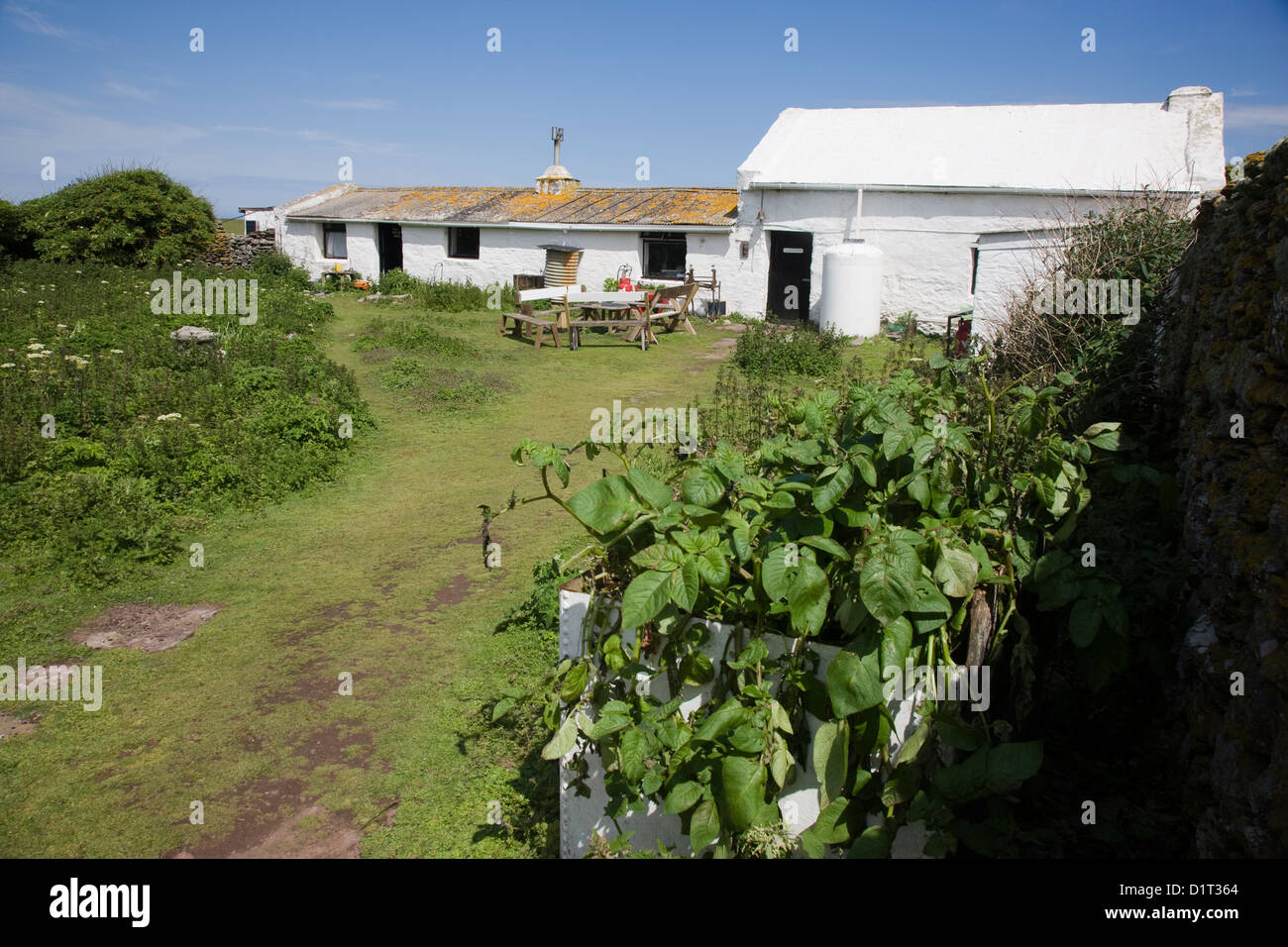 Accommodation on the Welsh nature reserve of Skokholm Island in ...