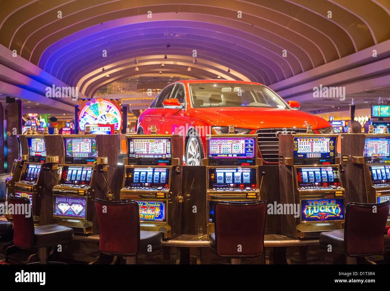 Interior casino and slot machines in Las Vegas Stock Photo - Alamy