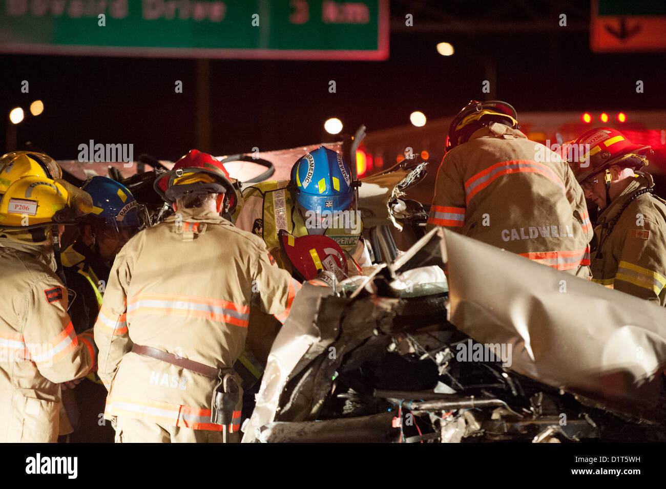 Extricate hi-res stock photography and images - Alamy