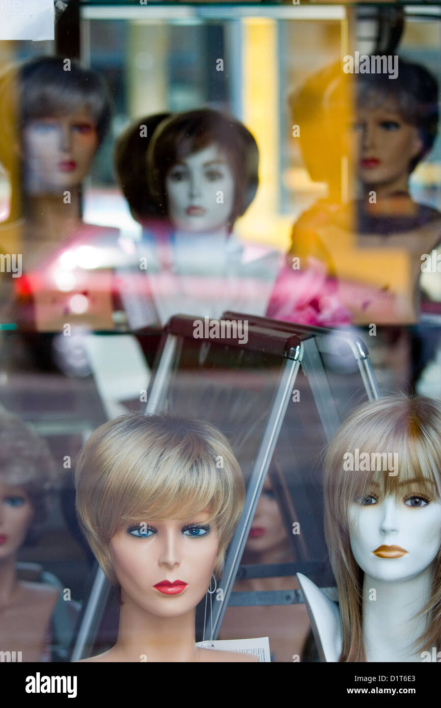 Corner shop window hi-res stock photography and images - Alamy