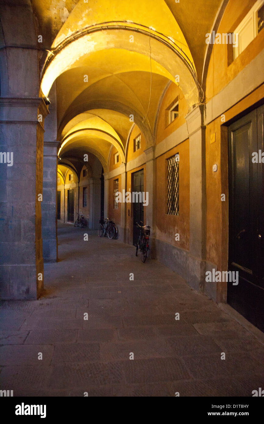 Arched hallway hi-res stock photography and images - Alamy
