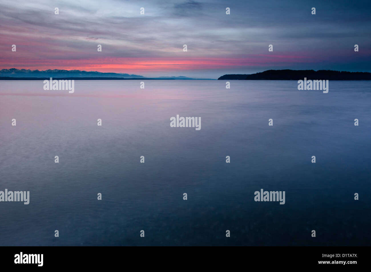 Sunset over the Puget Sound at Picnic Point County Park, Snohomish ...