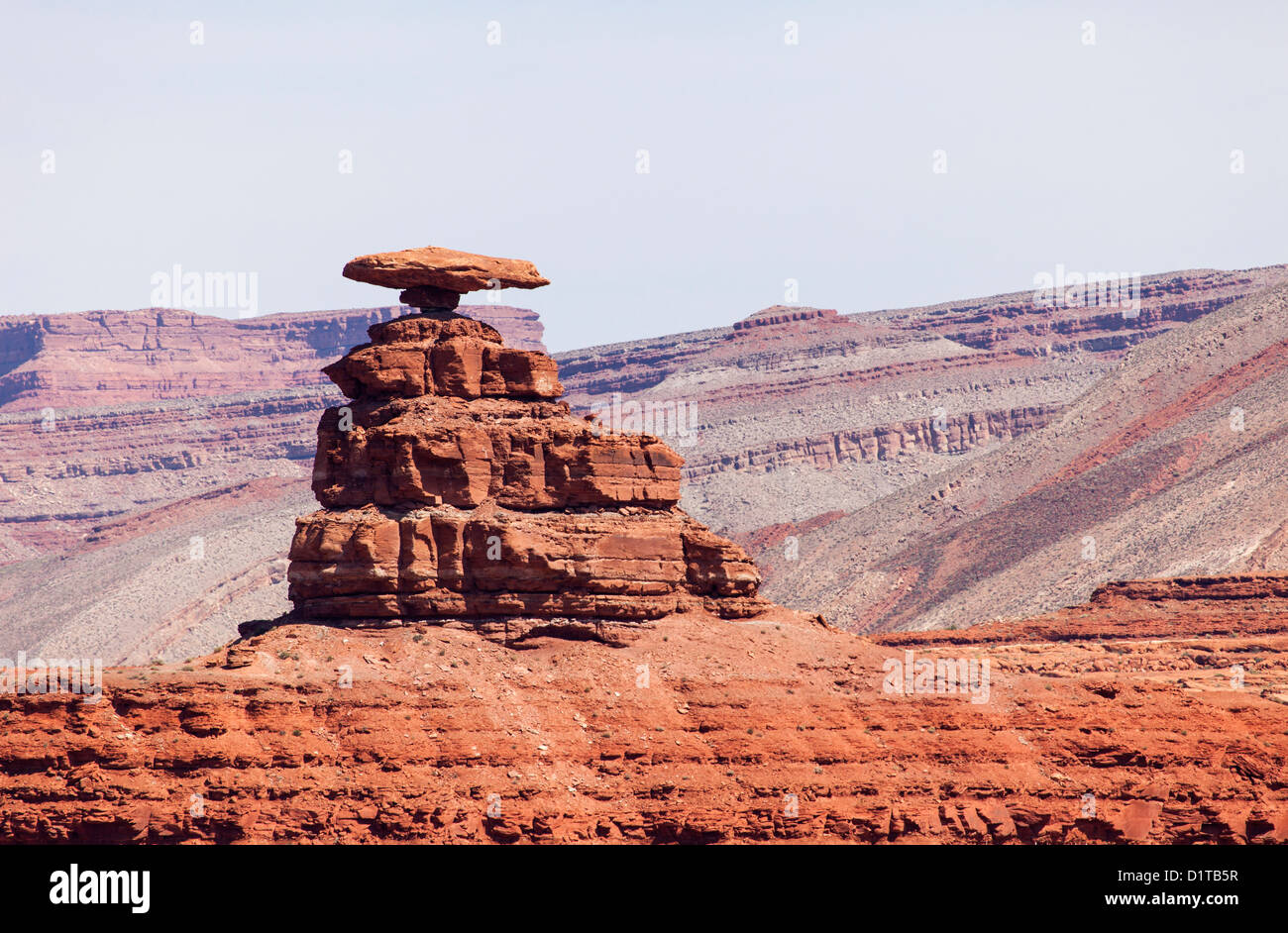 Mexican hat rock hi-res stock photography and images - Alamy