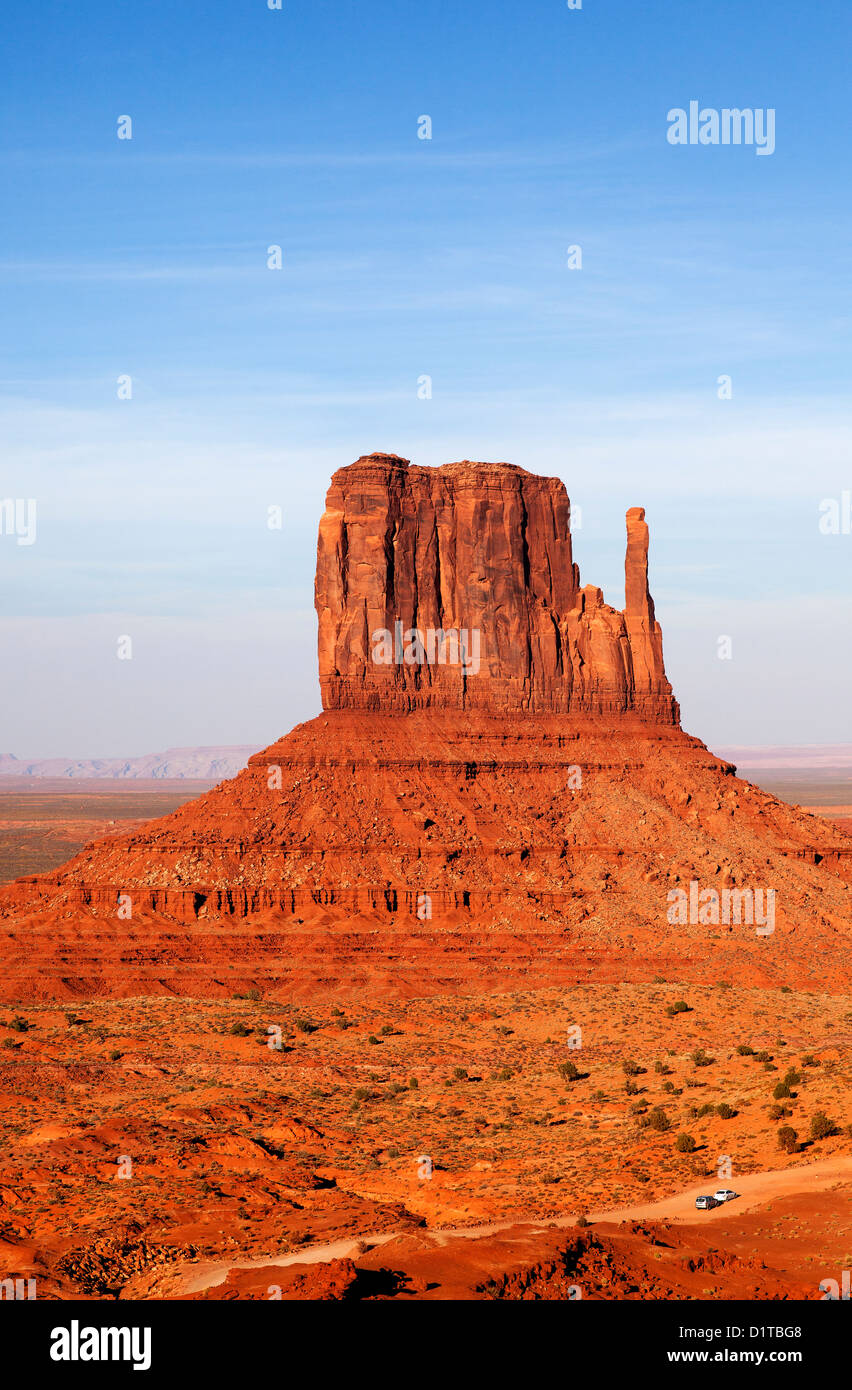 West Mitten Butte, Monument Valley, Arizona, USA Stock Photo - Alamy
