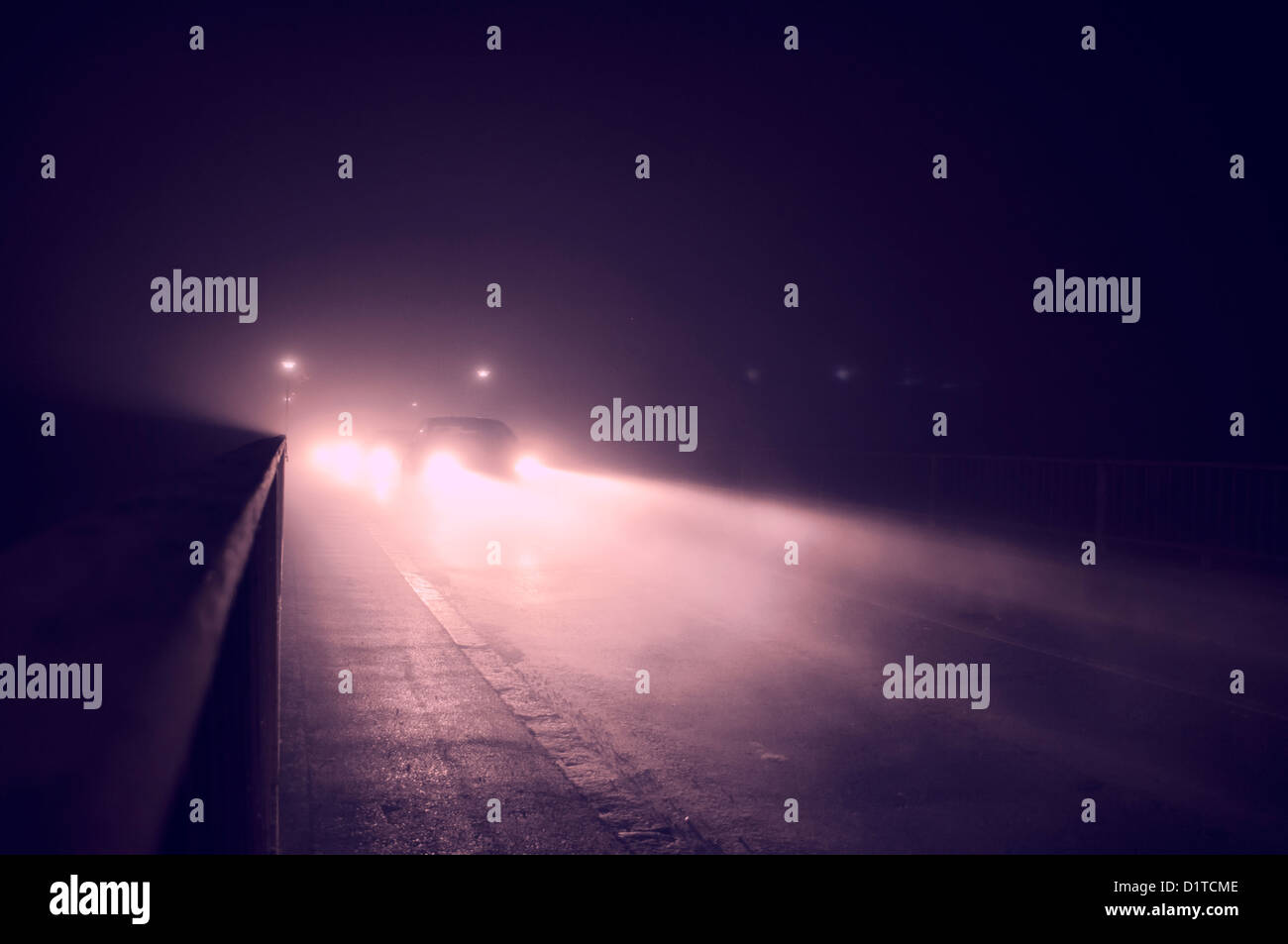 Approaching cars hi-res stock photography and images - Alamy