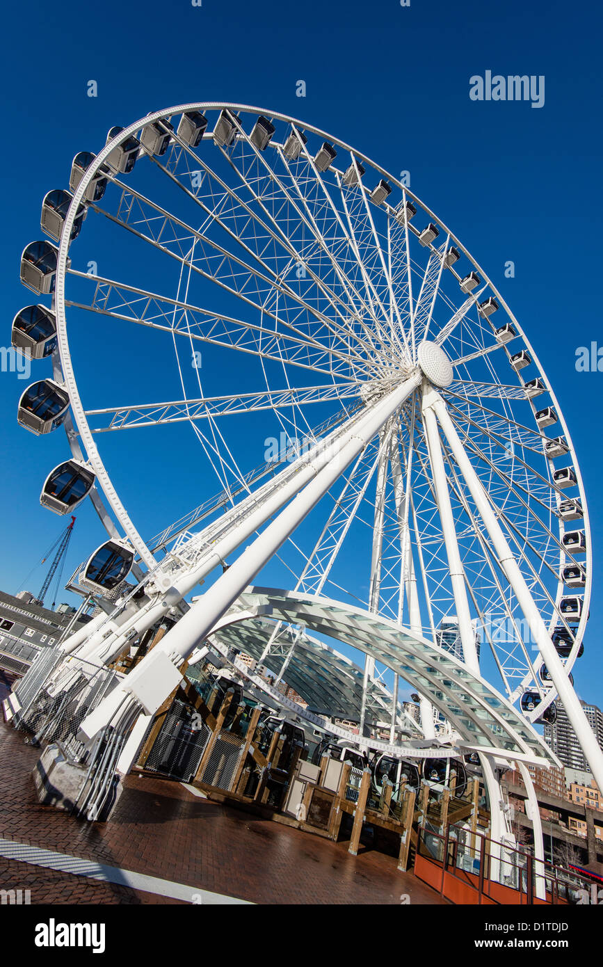 The great seattle wheel hi-res stock photography and images - Alamy