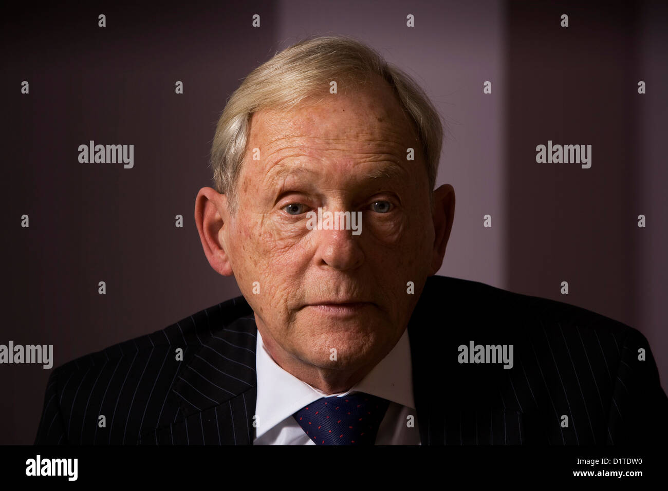 George reid holyrood hi-res stock photography and images - Alamy