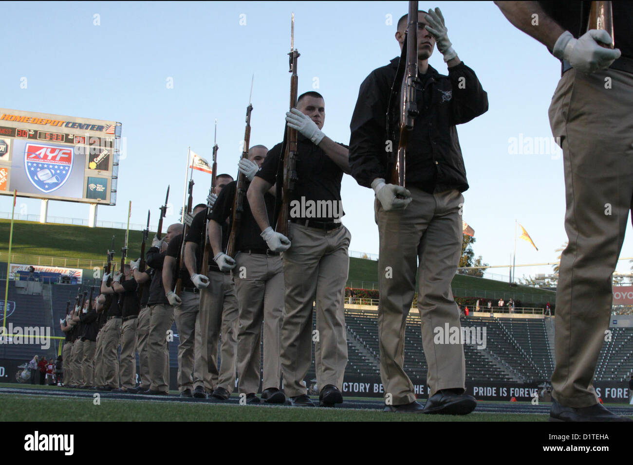Marine corps leadership hi-res stock photography and images - Alamy