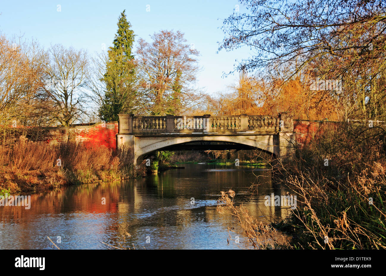 Coltishall bridge hi-res stock photography and images - Alamy