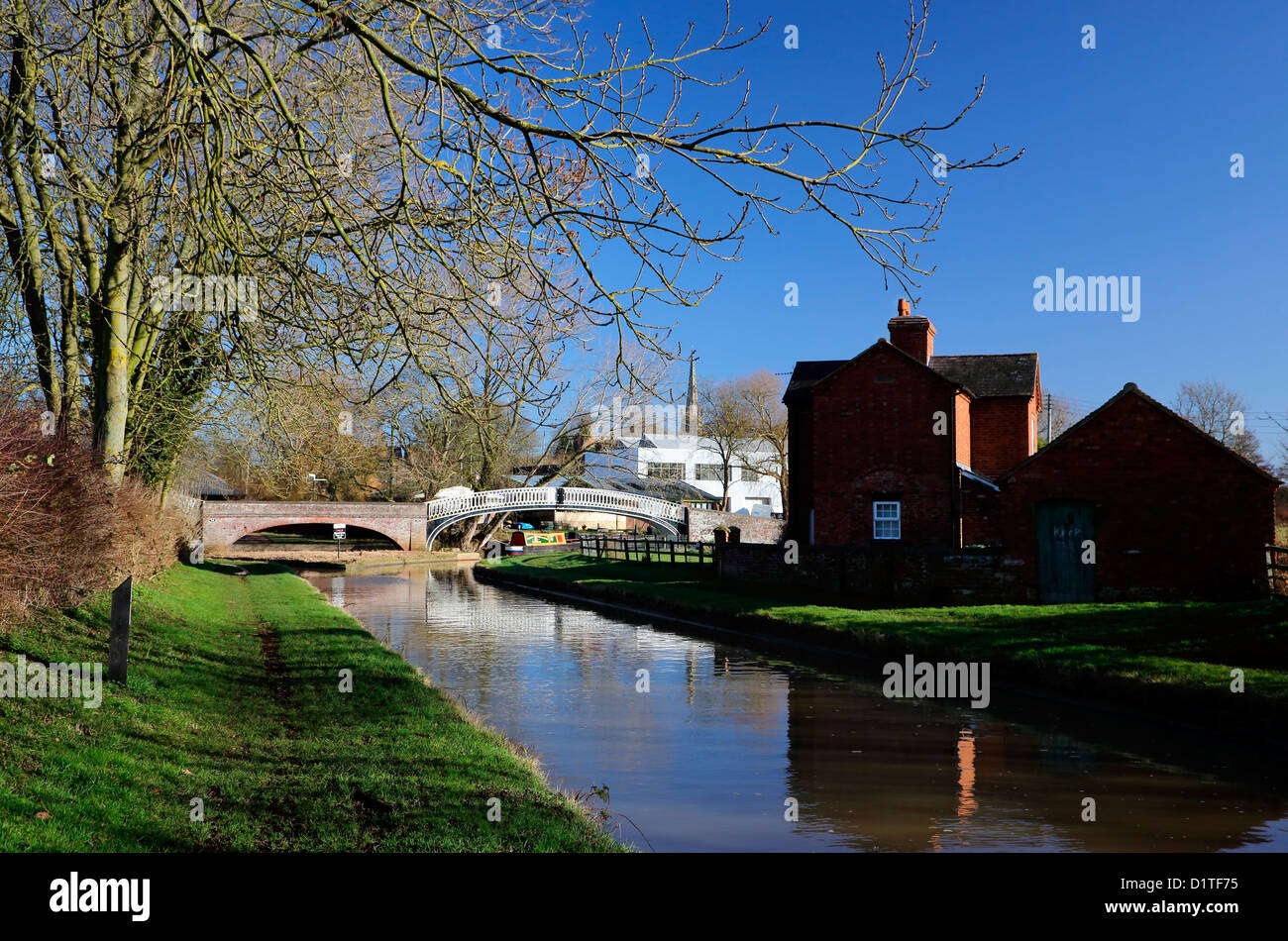 Braunston village hi-res stock photography and images - Alamy