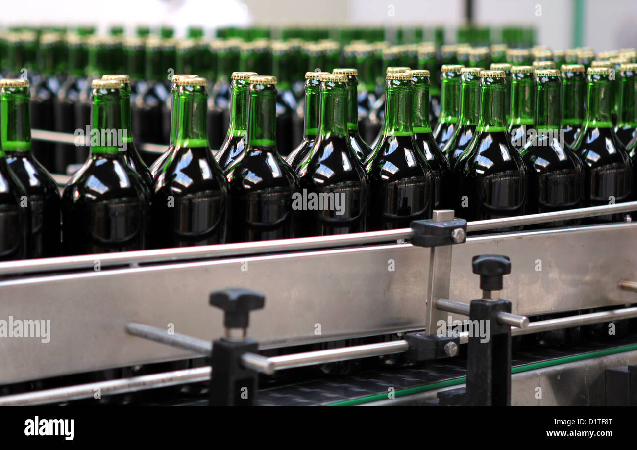 Bottling plant hi-res stock photography and images - Alamy