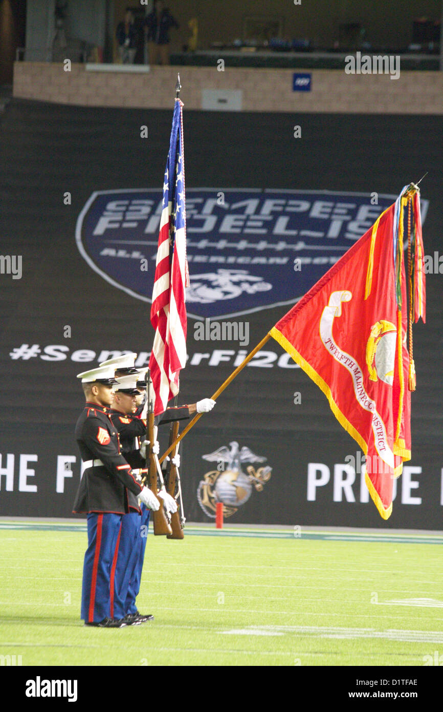 Marine color guard from hi-res stock photography and images - Alamy