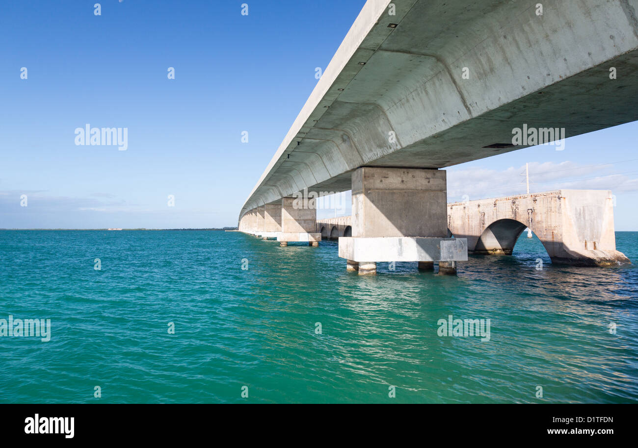 Broken concrete bridge hi-res stock photography and images - Alamy