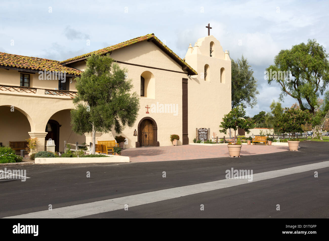 Old mission santa ines hi-res stock photography and images - Alamy