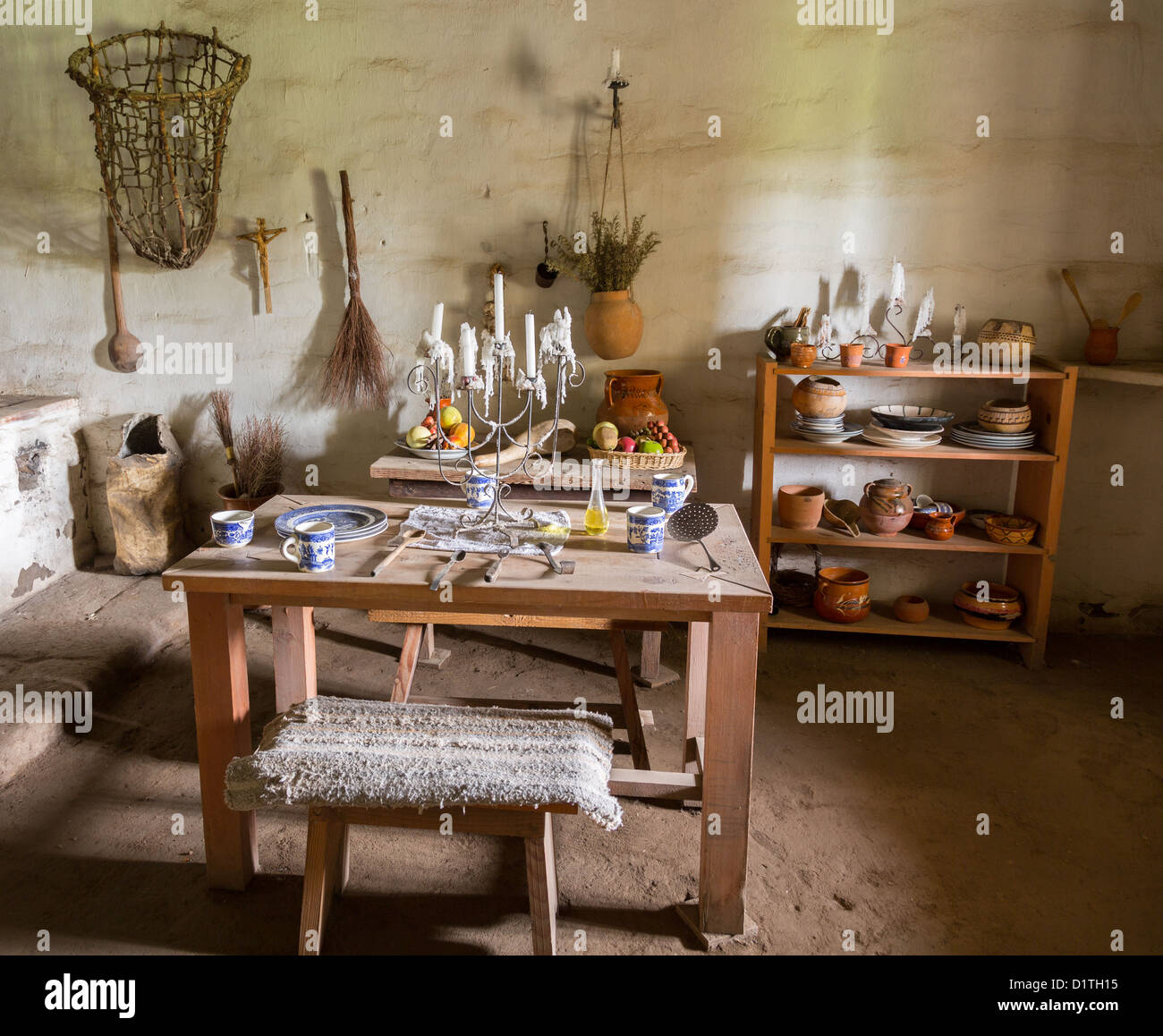 Mission revival and spanish colonial revival hi-res stock photography ...