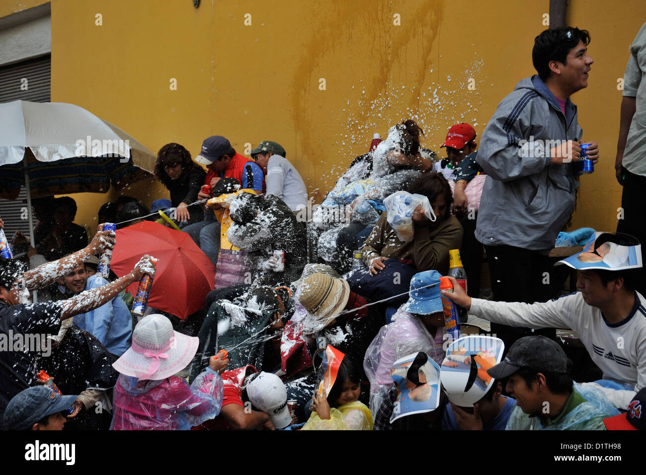 Foam fight hi-res stock photography and images - Alamy