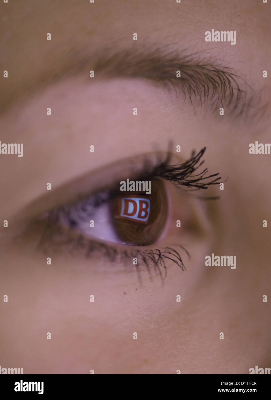 Modern book logo hi-res stock photography and images - Alamy