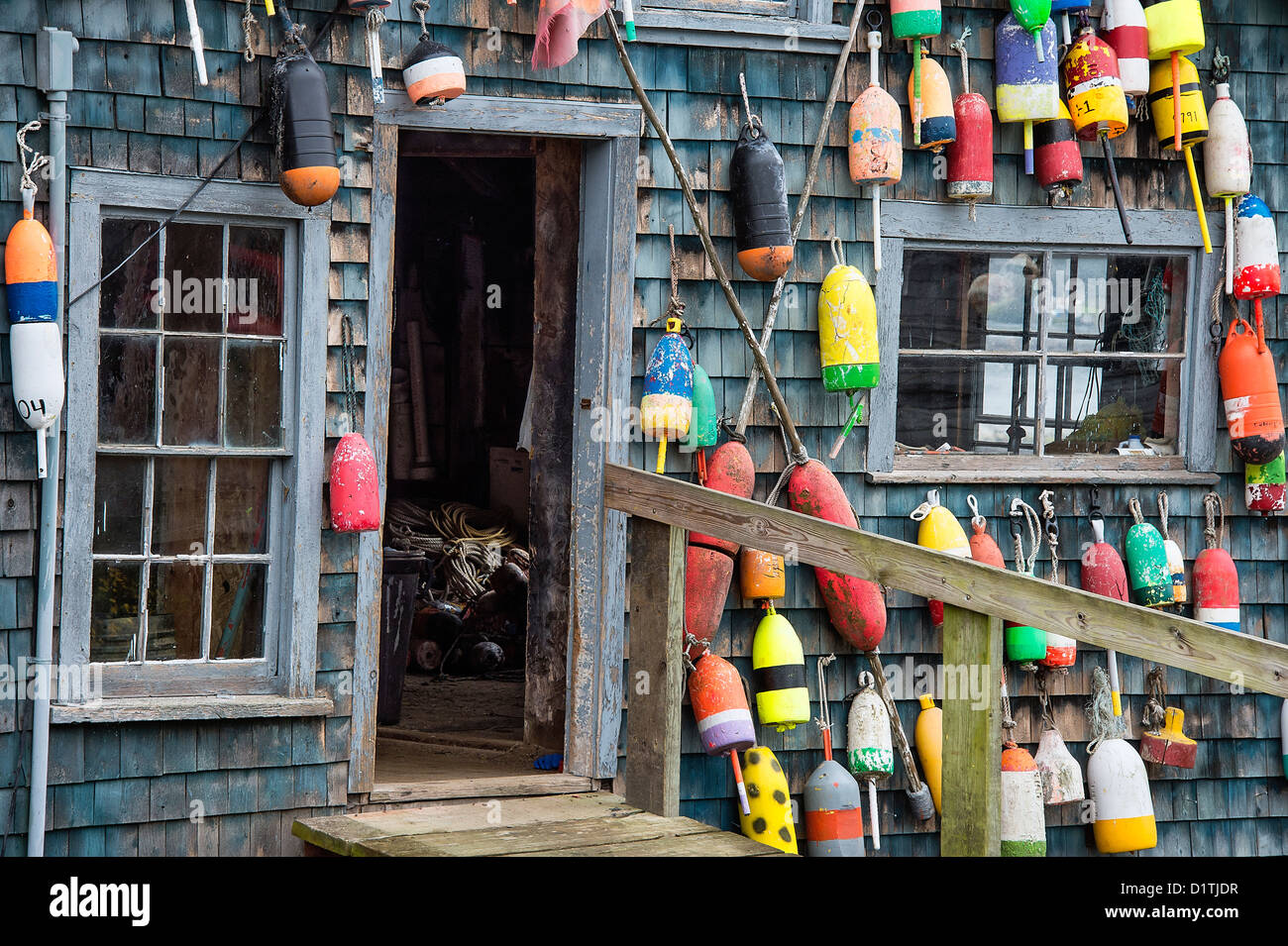 Lobster shack with buoys hi-res stock photography and images - Alamy