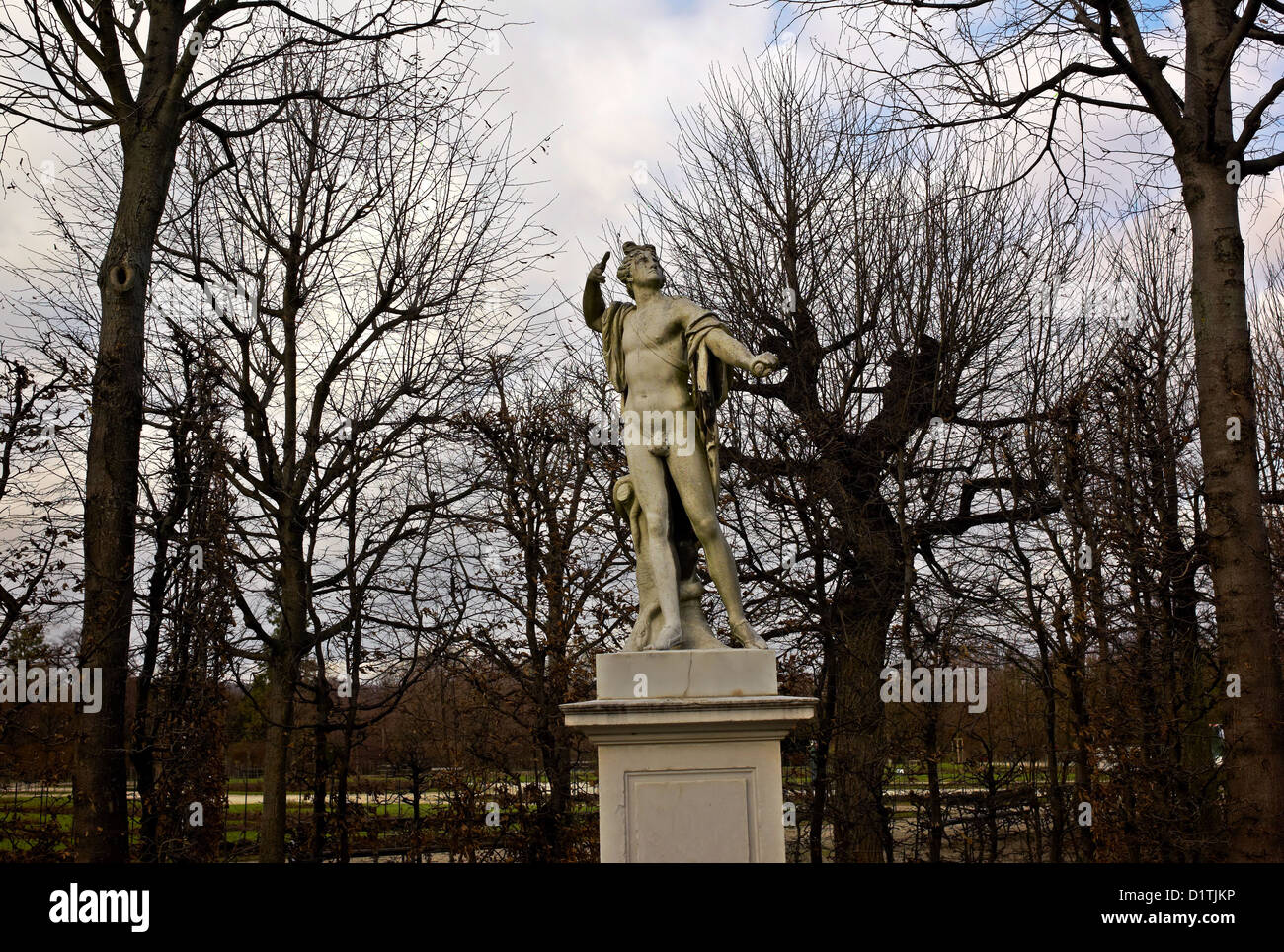 -Statues and Art in Schönbrunn Park- Vienna (Austria Stock Photo - Alamy
