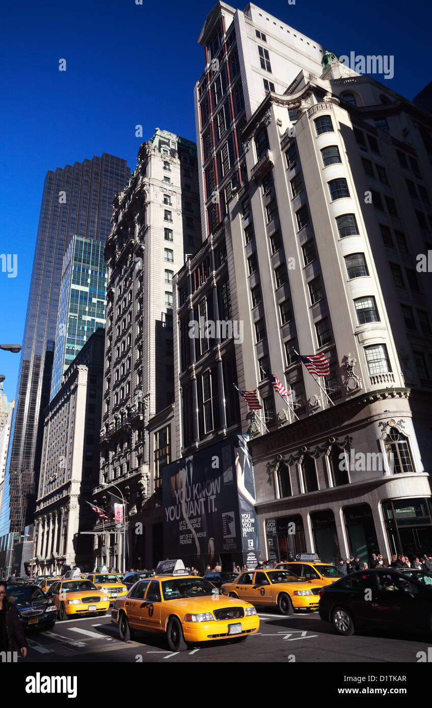 Yellow taxi cabs in Manhattan Stock Photo - Alamy