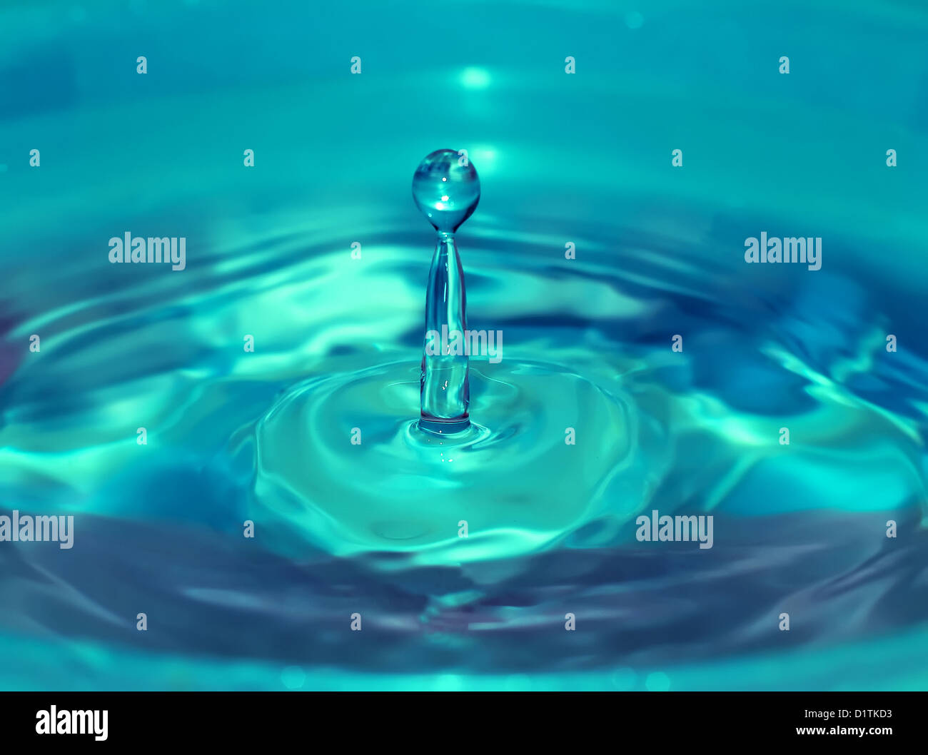 Water drops abstract background. Close up photo Stock Photo - Alamy