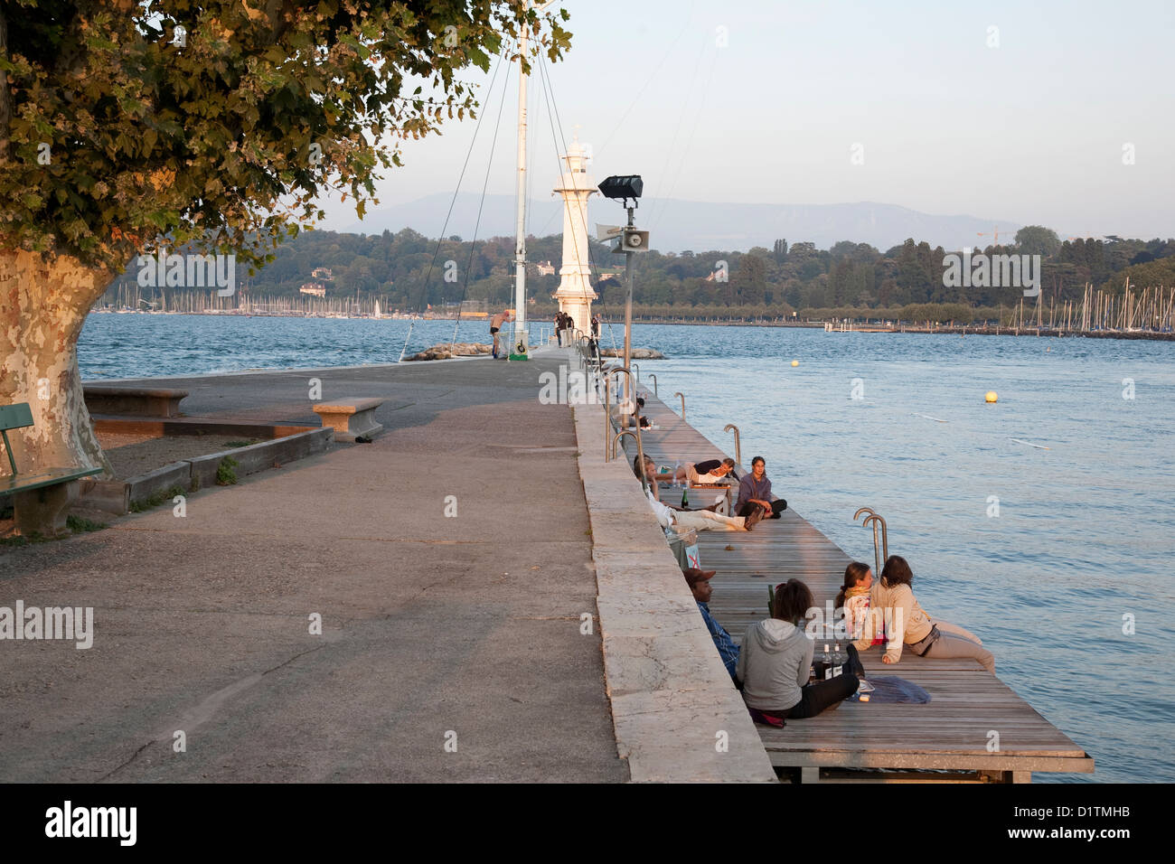 Jetee des paquix hi-res stock photography and images - Alamy