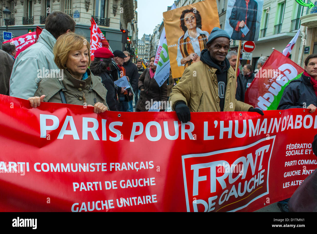 Aliens without papers hi-res stock photography and images - Alamy