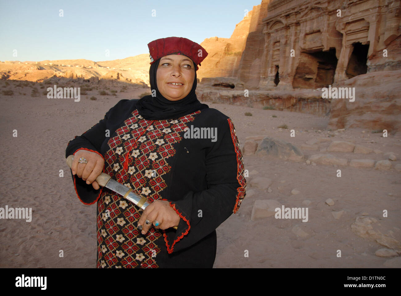 Jordanian Woman High Resolution Stock Photography and Images - Alamy