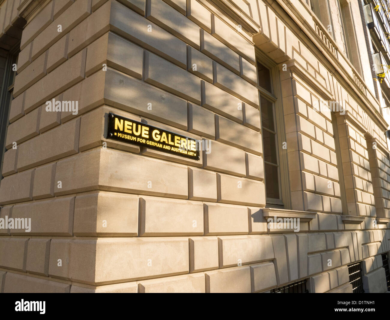 The Neue Galerie, 1048 Fifth Avenue, NYC Stock Photo - Alamy