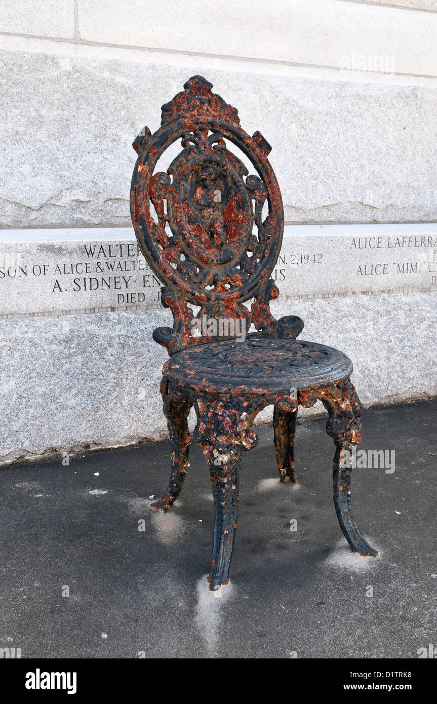 Roman chair hi-res stock photography and images - Alamy