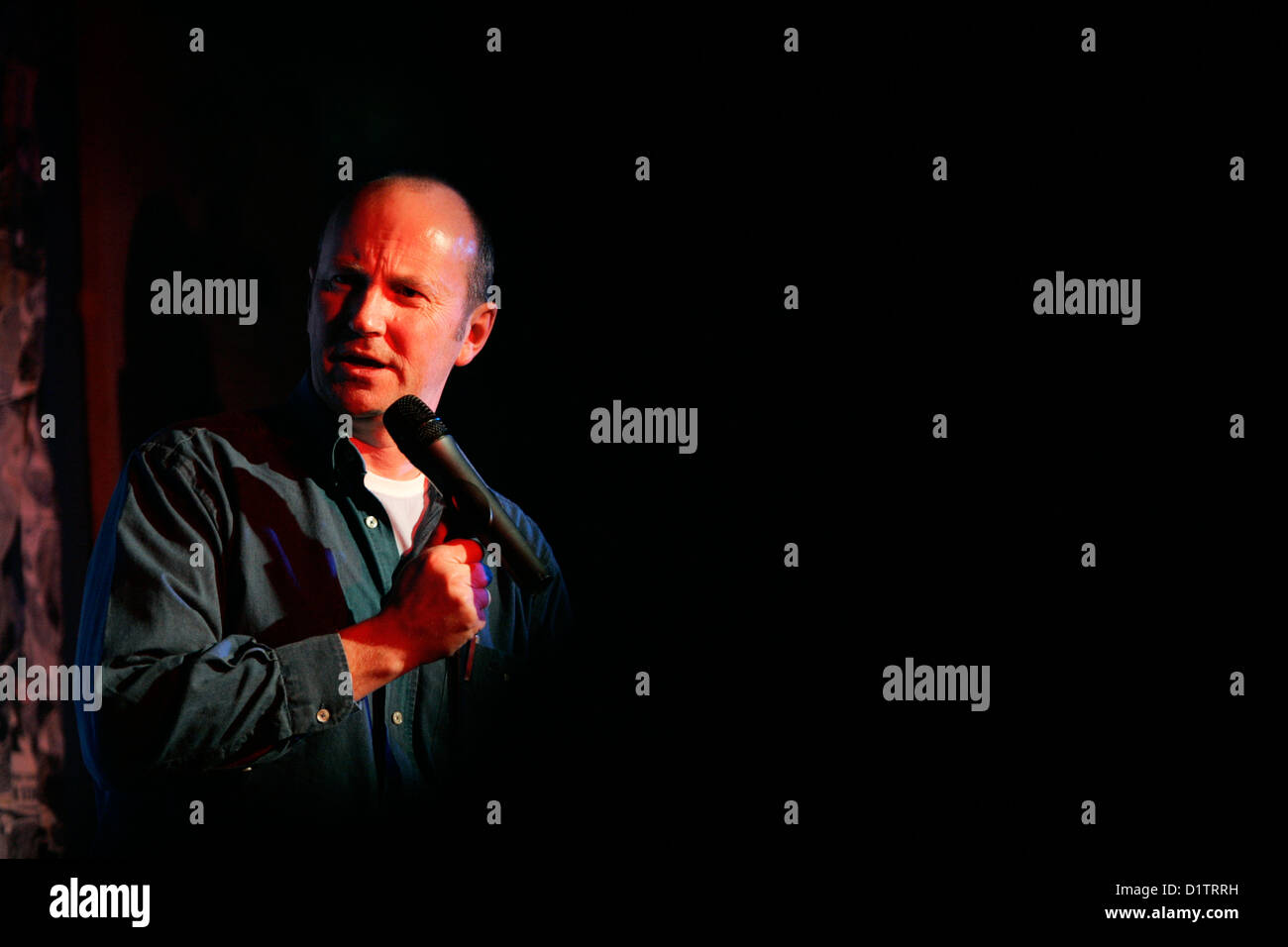 Scottish comedian fred macauley performing hi-res stock photography and ...
