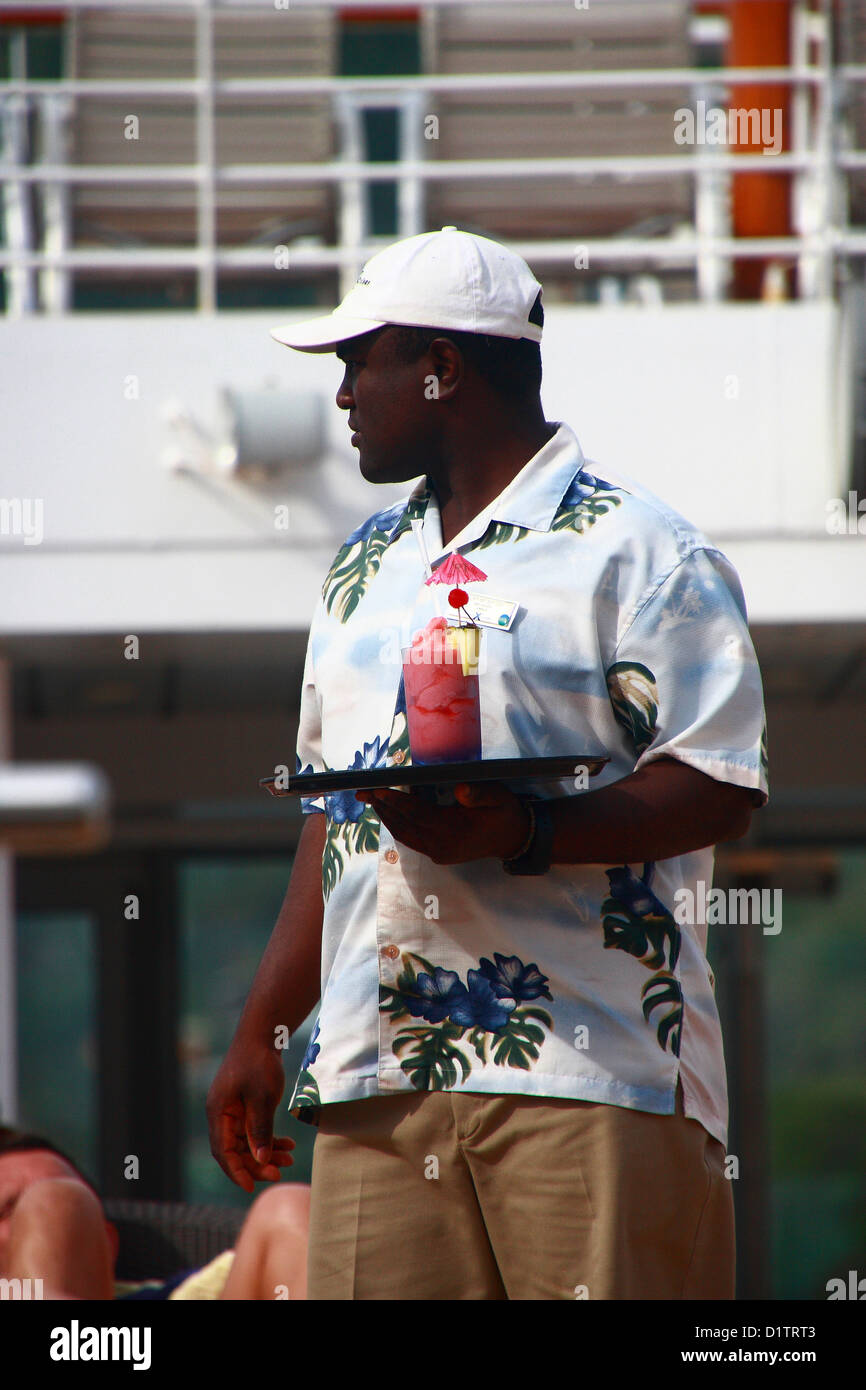 Ship deck drinks hi-res stock photography and images - Alamy